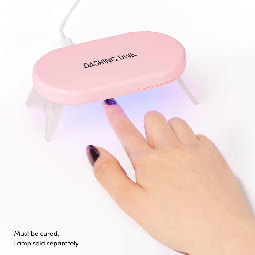 Rogue – Iridescent Teal Indigo Magnetic Gel Polish – Dashing Diva