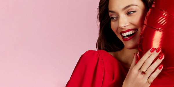 Dashing Diva USA: Shop Glaze, Magic Press, Gloss & Glue-On Nails.